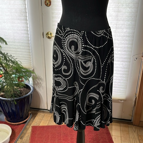 Susan Lawrence | Skirts | Susan Lawrence Skirt Large | Poshmark